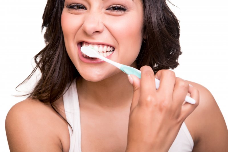 5 Bad Brushing Habits That Could be Hurting Your Teeth and Gums